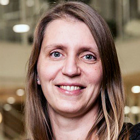 Prioritou společnosti Skanska je spokojený zaměstnanec - Stavitel